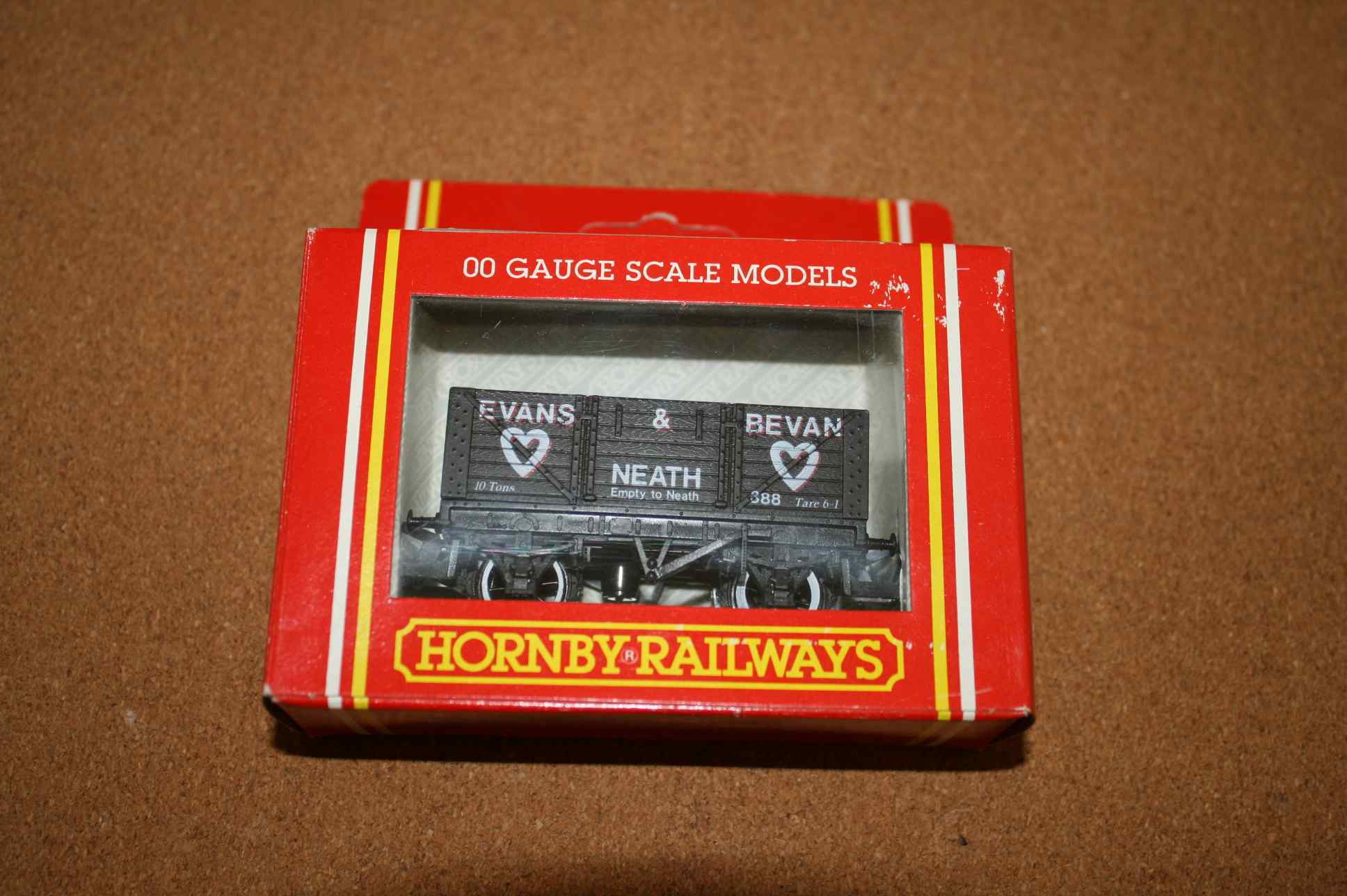 Hornby R142 7 Plank Open Wagon 'Evans & Bevan' Pre-Owned ...