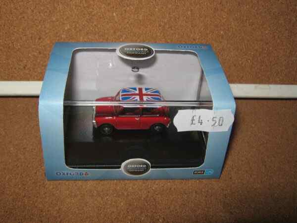 Oxford Diecast 76MN001 Tartan Red/Union Jack Austin Mini (Automobile) 1 ...