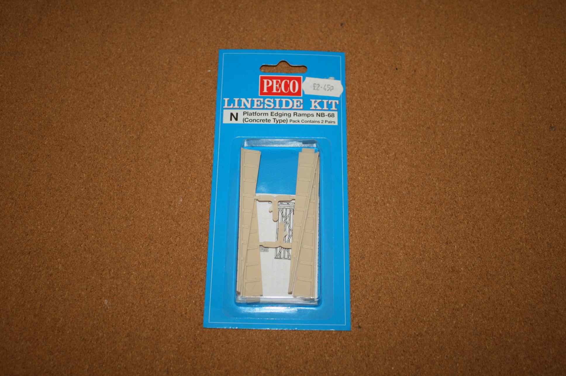 Peco Lineside Kit NB-68 Platform Edging Ramps (Concrete Type) (2 Pairs ...