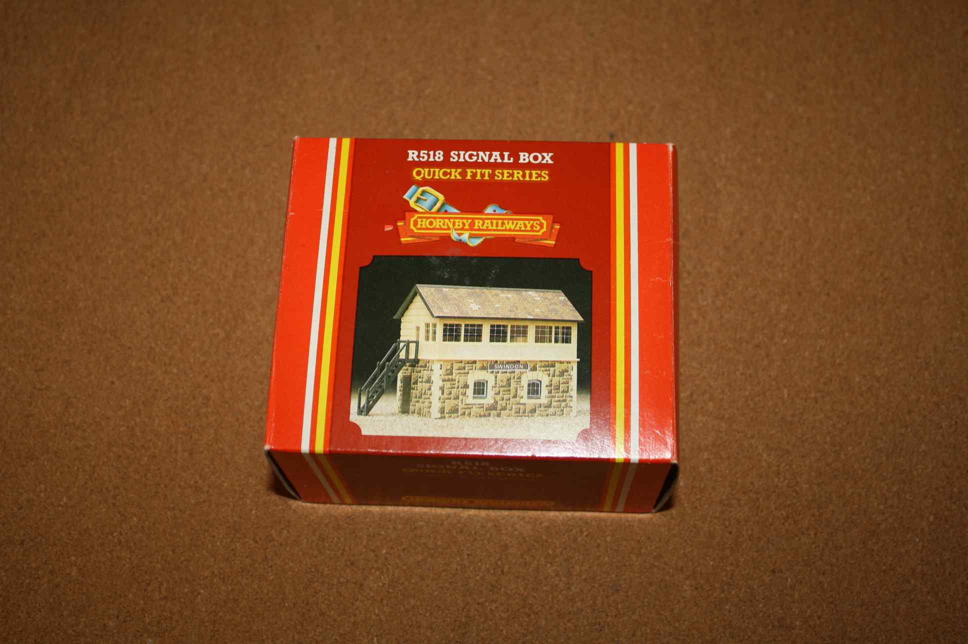 Hornby R518 Signal Box Built Pre-Owned Quick Fit Series ...