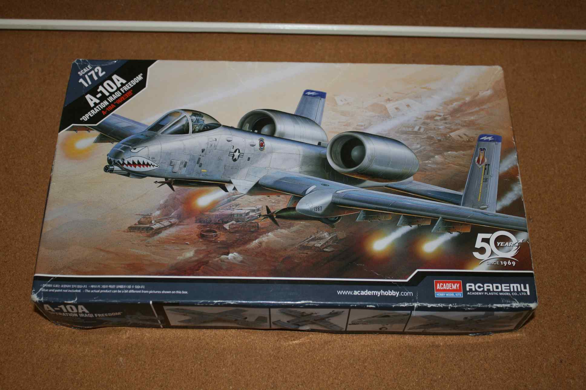 Academy 12402 A-10A "Operation Iraqi Freedom" Model Kit 1/72 Scale ...