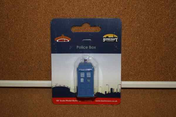 Bachmann Scenecraft 44-0502 Police Box OO Scale - Wellingborough Trains ...
