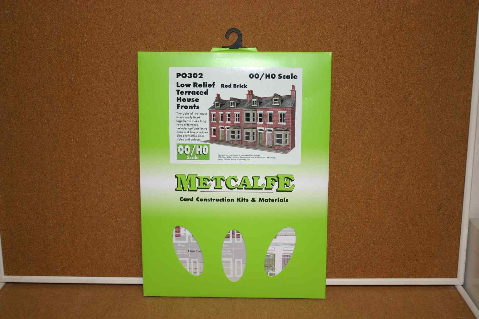 Metcalfe PO302 Red Brick Terraced House Fronts Low Relief OO/HO Scale ...
