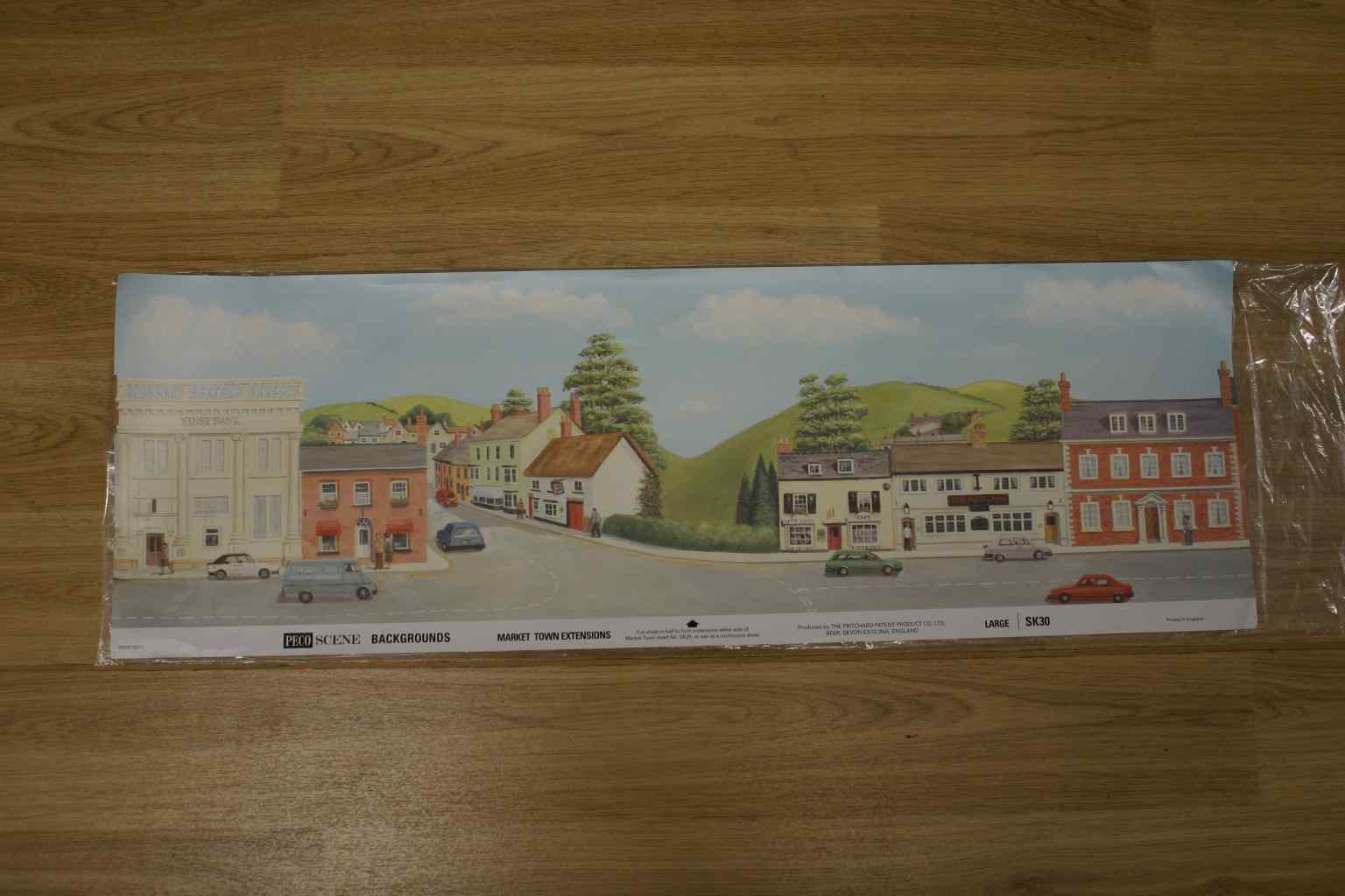 Peco Scene SK-30 Large Market Town Extensions Background (Paper Printed ...