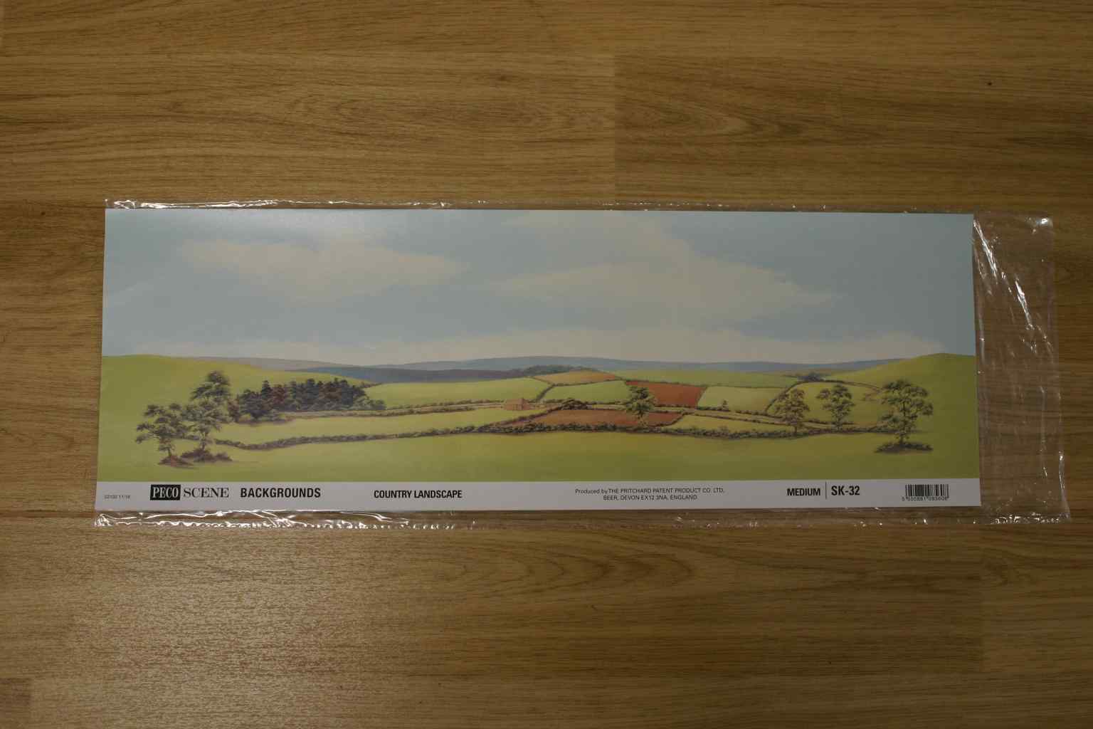 Peco Scene SK-32 Medium Country Landscape Background (Paper Printed ...