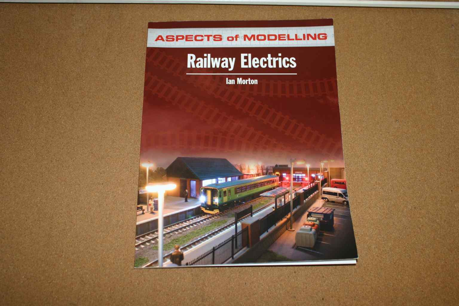 Ian Allan Aspects of Modelling Railway Electrics by Ian Morton ...
