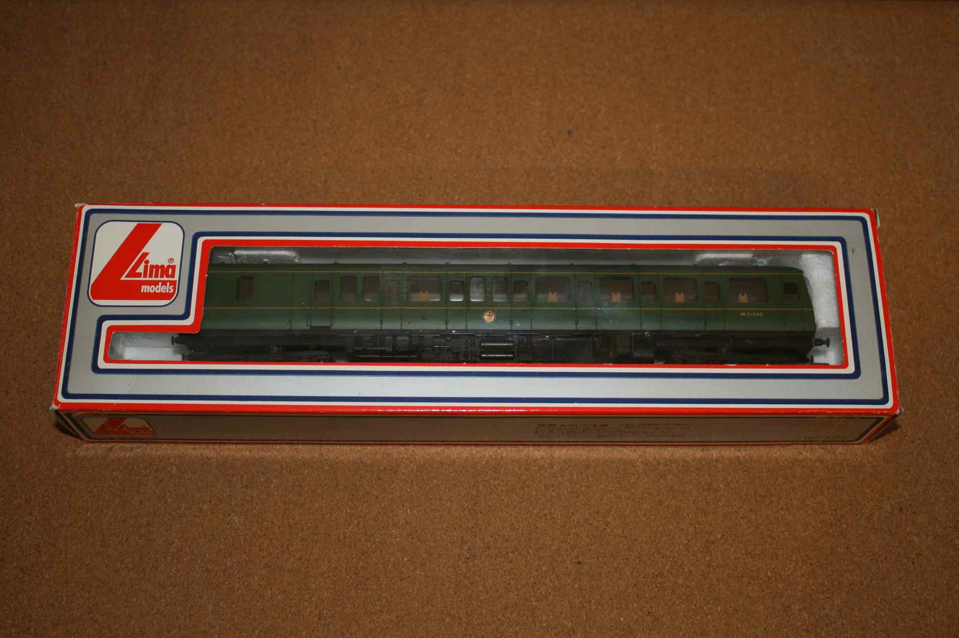 Lima 205137, & 205139 Class 117 BR Green 2 Car Unit Pre-Owned ...